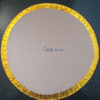 Jual cake tray / alas tart / tatakan kue emas / gold carton bulat 22 cm ...