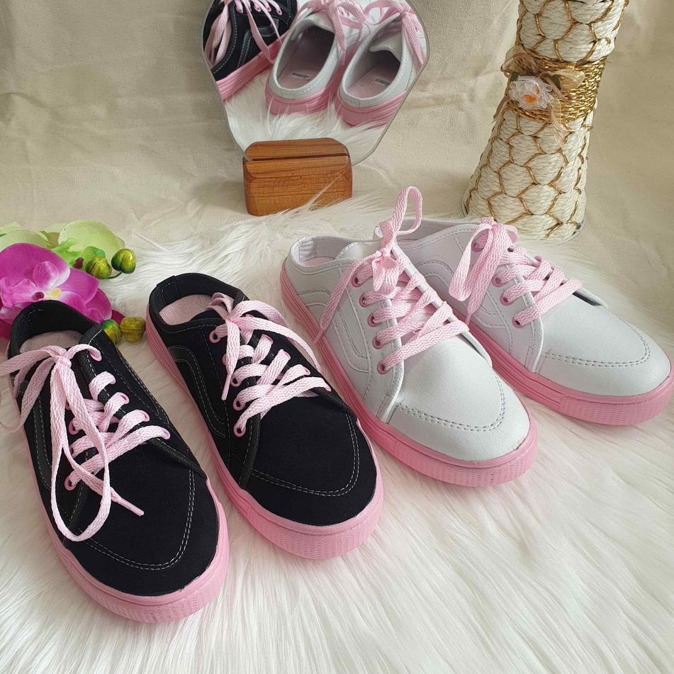 Harga Snakers Hitam Putih Terbaru Feb 2026 | BigGo Indonesia