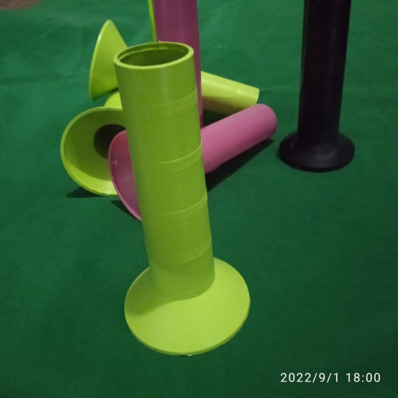 Jual cones/kones/gulungan benang bordir atau jait | Shopee Indonesia