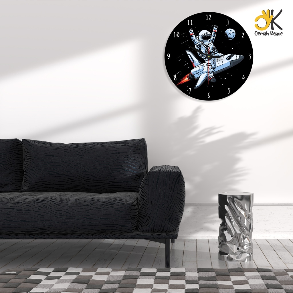 Jual JAM DINDING UNIK MINIMALIS ASTRONOUT HIASAN RUANG TAMU WALL CLOCK ...