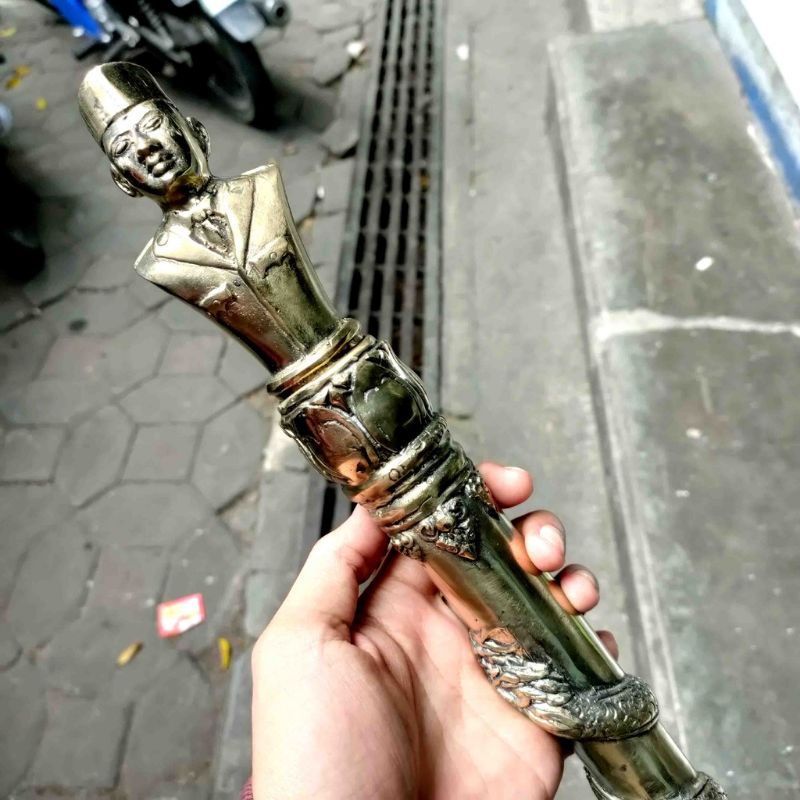 Jual Tongkat Komando Model Presiden Ir Soekarno Warna Emas Garap Alusan ...