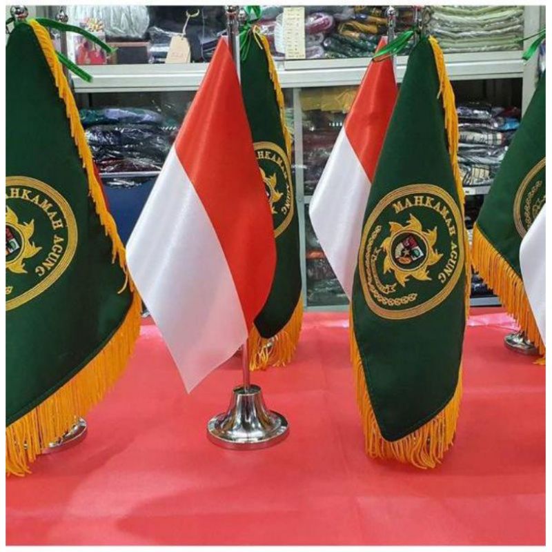 Jual bendera meja mahkamah agung / bendera pataka meja mahkamah agung ...