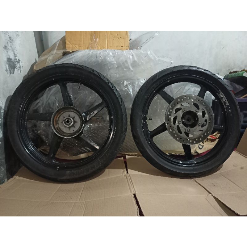 Jual Velg Velk YAMAHA VIXION Old depan belakang Original copotan ...