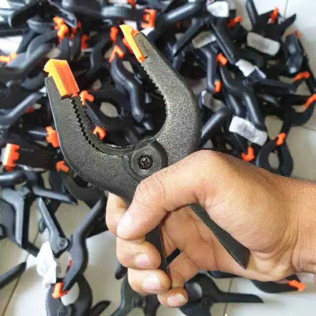 Jual Spring clamp 6 inch Alat Penjepit Kayu Klem Quick Clamps Wood ...