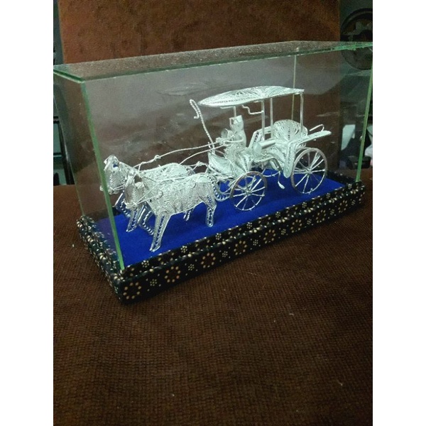 Jual Miniatur Andong Jogja (silver craft) | Shopee Indonesia