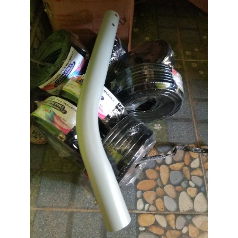 Jual kaki tiang pipa parabola dish 45cm - 60cm | Shopee Indonesia