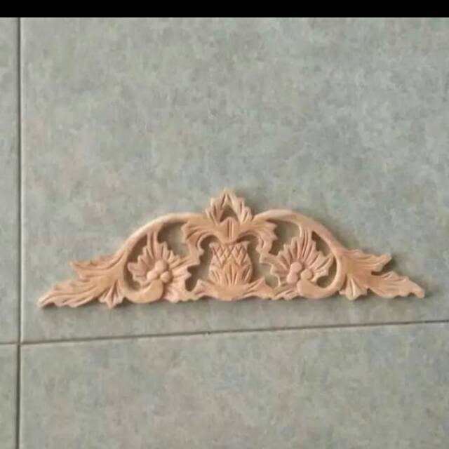 Jual Ornamen Ukiran Tempel Ornamen Kayu Ukir Mahkota Anggur 38,5cm x 11 ...