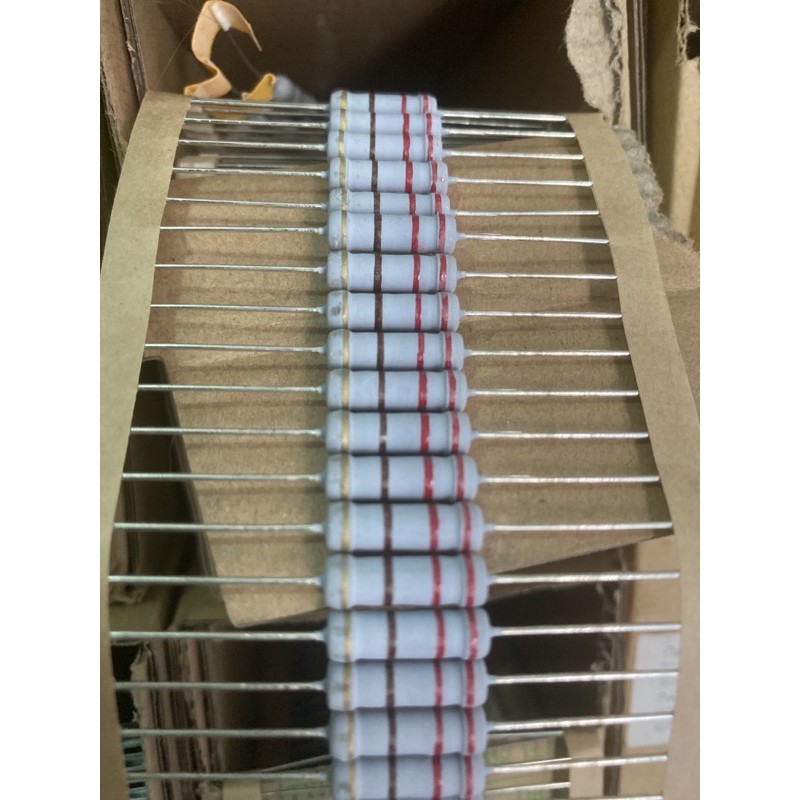 Jual resistor 220ohm 2w taiwan kaki tebal | Shopee Indonesia