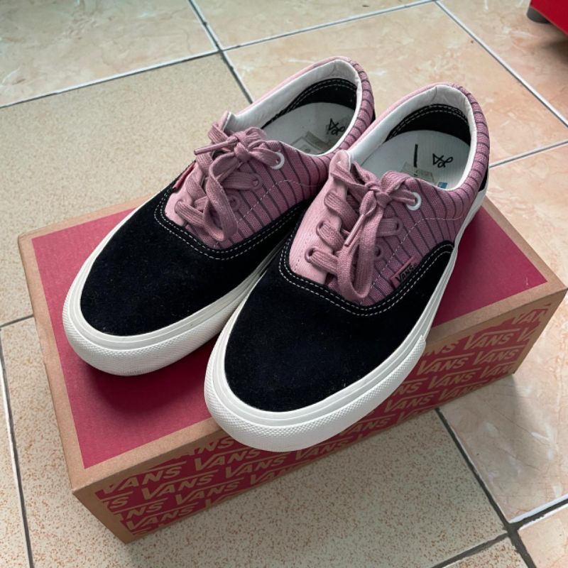 Vans Era Pro (Lizzie Armanto) Black/Nostalgia Rose FA SKATES | atelier ...