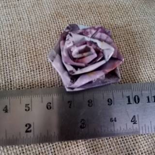 Jual Replika bunga mawar uang mainan accesories mahar hiasan mahar ...