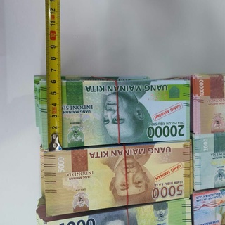 Jual Uang mainan monopoli asli isi sekita 1000 lembar campur duit ...