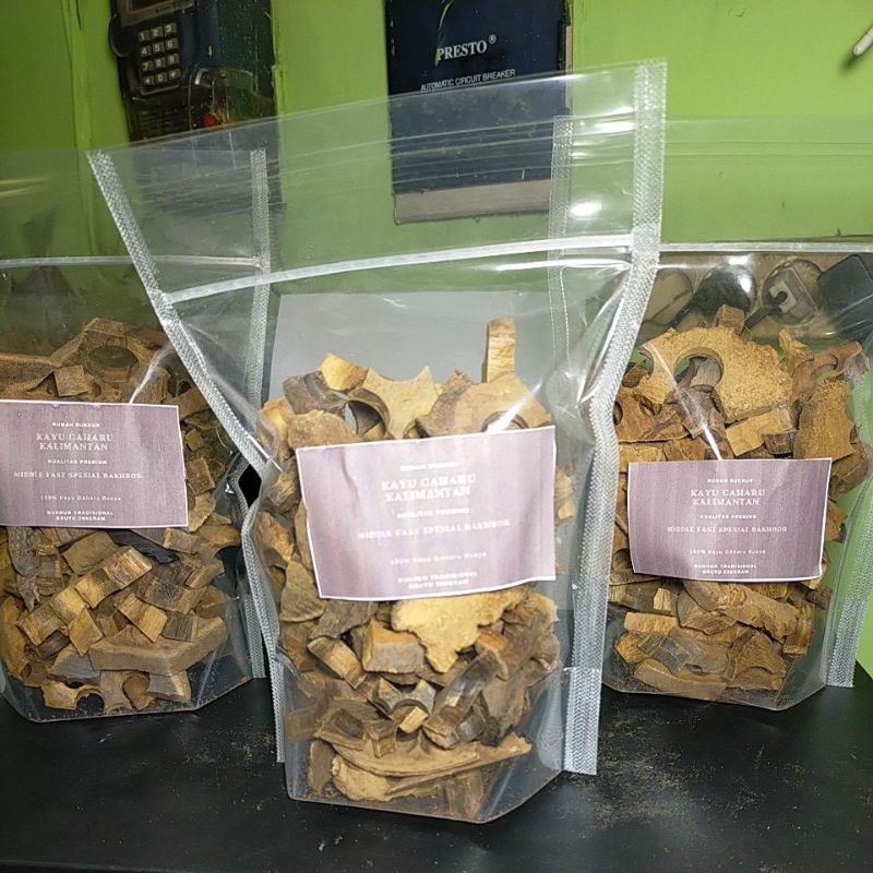 Jual BUKHUR KAYU GAHARU WANGI KALIMANTAN | Shopee Indonesia
