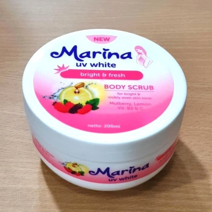 Jual Marina body scrub bright&fresh uv white 200ml | Shopee Indonesia