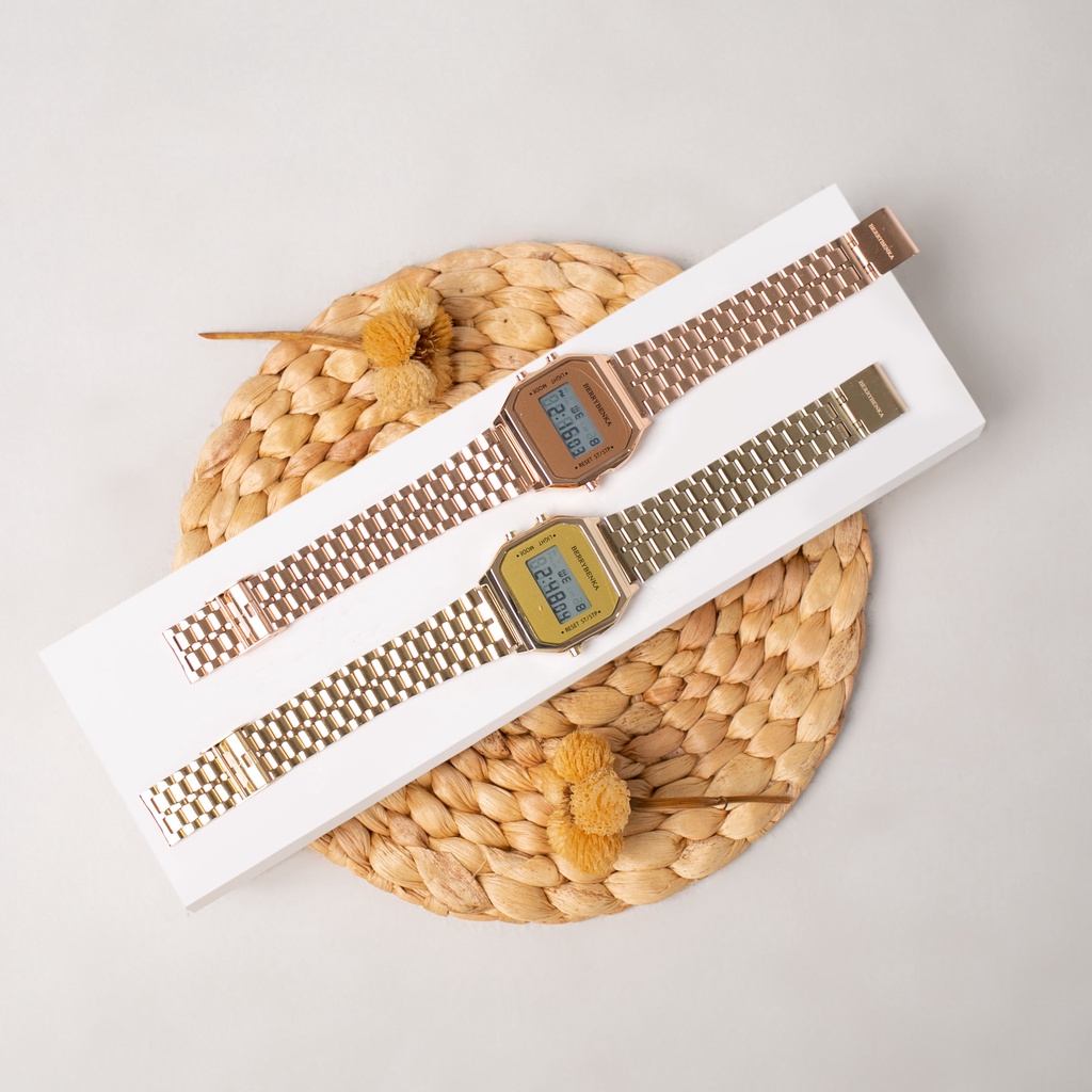 Jual Berrybenka - Jam Tangan Rantai Wanita Sofia Cleysia Digital ...