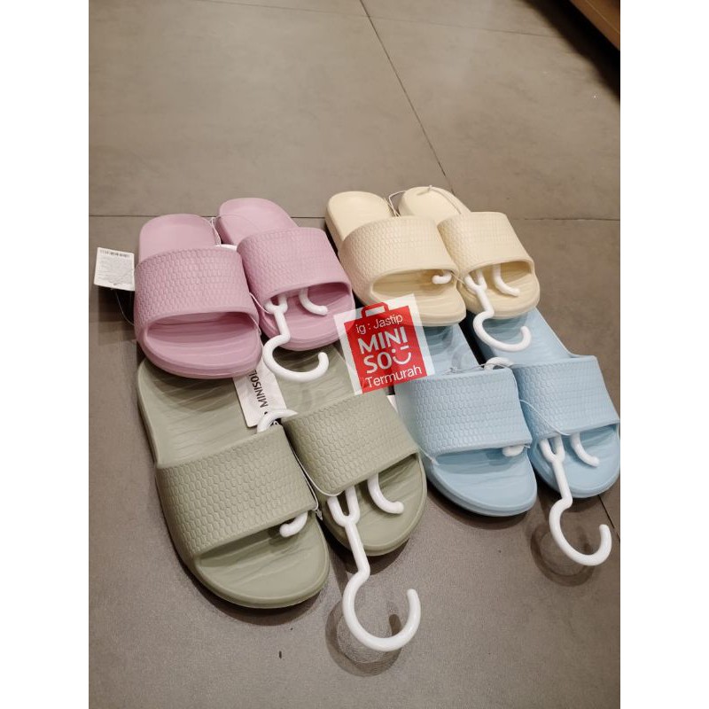 Jual MINISO SENDAL UKURAN 37/38 SLIP ON / SLOP POLOS WOMEN Indonesia ...