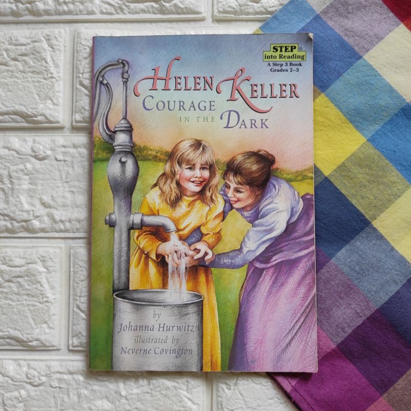 Jual Buku Cerita Helen Keller Courage in the Dark | Shopee Indonesia