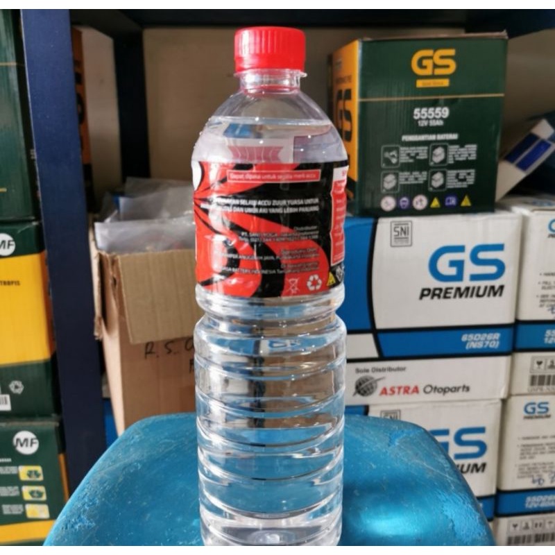 Jual AIR AKI MERAH YUASA AIR ACCU ZUUR YUASA 1 LITER/1 LTR | Shopee ...