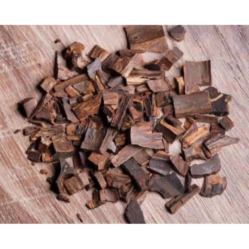 Jual cincang atau chips kayu gaharu kalimantan gread A super 500gram ...