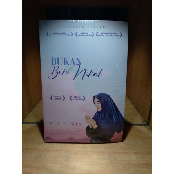 Jual Bukan buku nikah-Ria ricis | Shopee Indonesia