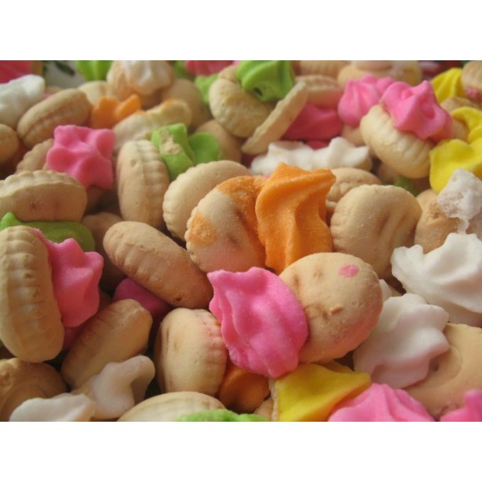 Jual KUE JADUL KUE KANCING KUE GEM ROSE KUE MONAS 500gr Indonesia ...
