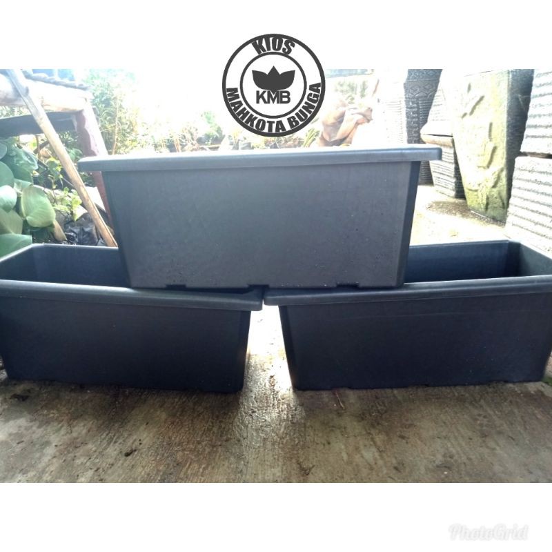 Jual Pot Panjang Plastik - Pot Persegi Panjang 50 | Pot Bunga Panjang ...