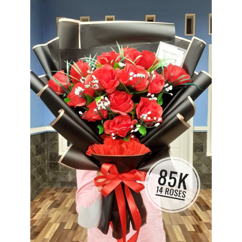 Bouquet mawar merah buket mawar merah murah hadiah wisuda kado ulang ...