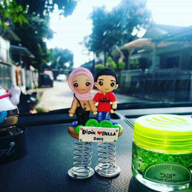 Jual Custom Pajangan Dashboard Mobil Boneka Couple.... | Shopee Indonesia