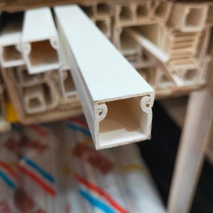 Jual Kabel Duck Nichi PVC Trucking 25mm X 25mm X 170cm | Shopee Indonesia