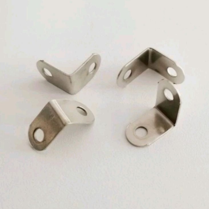 Jual ( 100 pcs ) plat siku l besi kecil lubang ambalan hambaran rak box ...