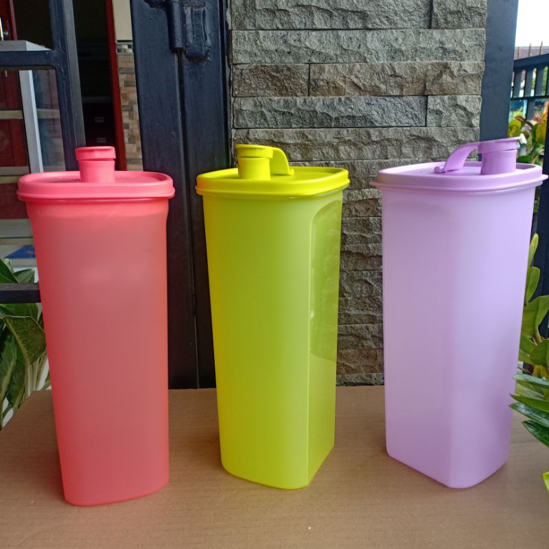 Jual botol minum kulkas 2L slimline | Shopee Indonesia