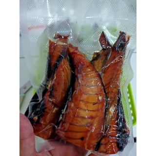 Jual Ikan Cakalang Fufu Manado atau Ikan cakalang asap berat 250 gram | Shopee Indonesia