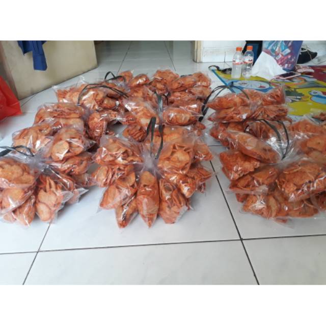Jual Cemilan Basreng Baso Goreng ikan tuna kemasan 100 gram | Shopee ...