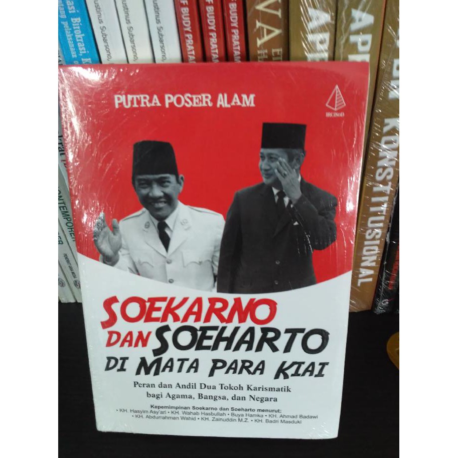 Jual BUKU SOEKARNO DAN SOEHARTO DIMATA PARA KIAI - PUTRA POSER ALAM | Shopee Indonesia