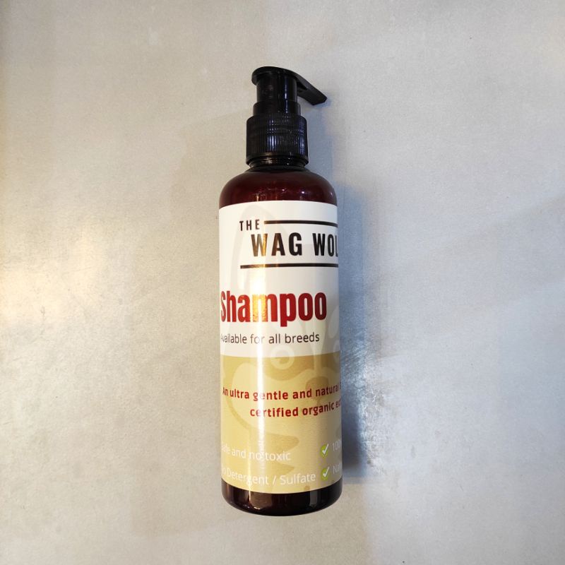Jual The Wag Wolf Shampoo Anti Jamur with Packaging | Shopee Indonesia