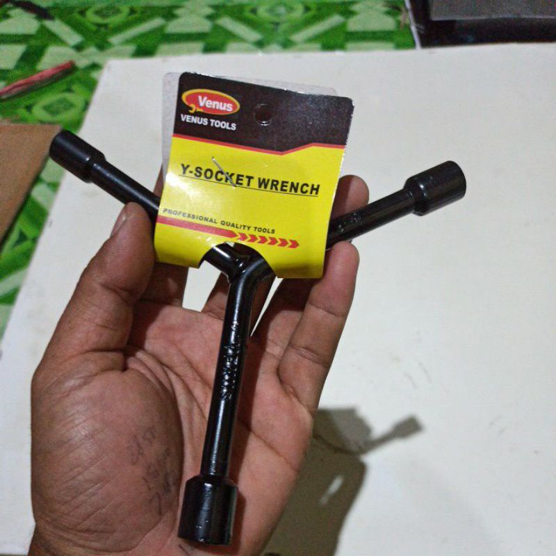 Jual kunci sok Y merk venus | Shopee Indonesia