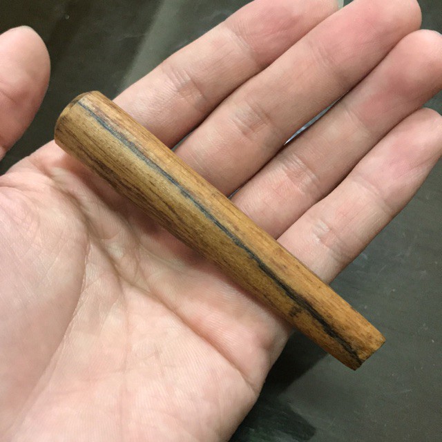 Jual Pipet /Pipa Rokok kayu GAHARU KALIMANTAN jenis ZEBRA non Filter ...