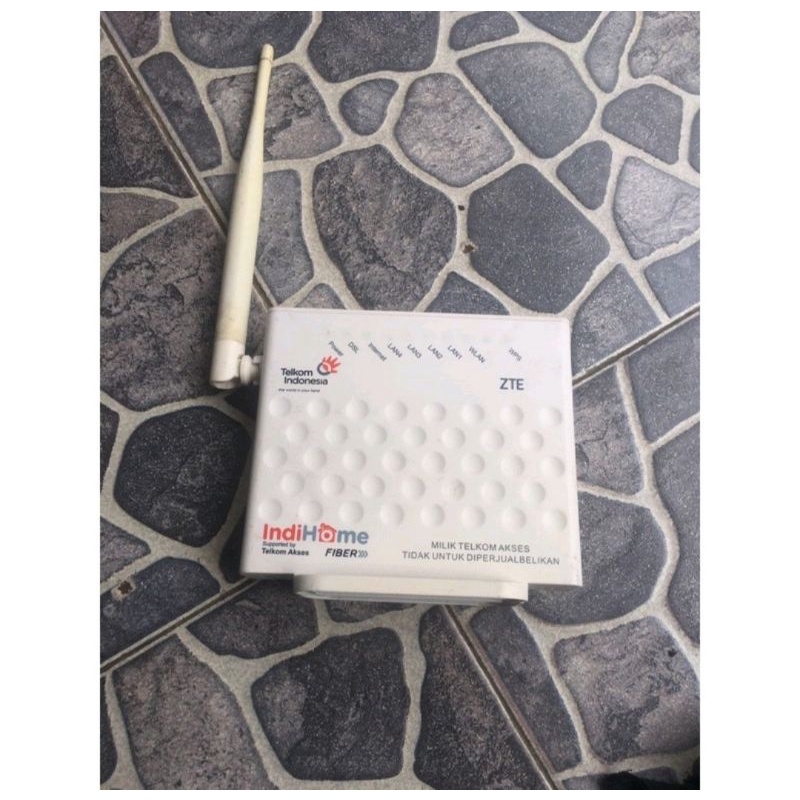 Jual Router WiFi ZTE ZXHN H108N ADSL | Shopee Indonesia