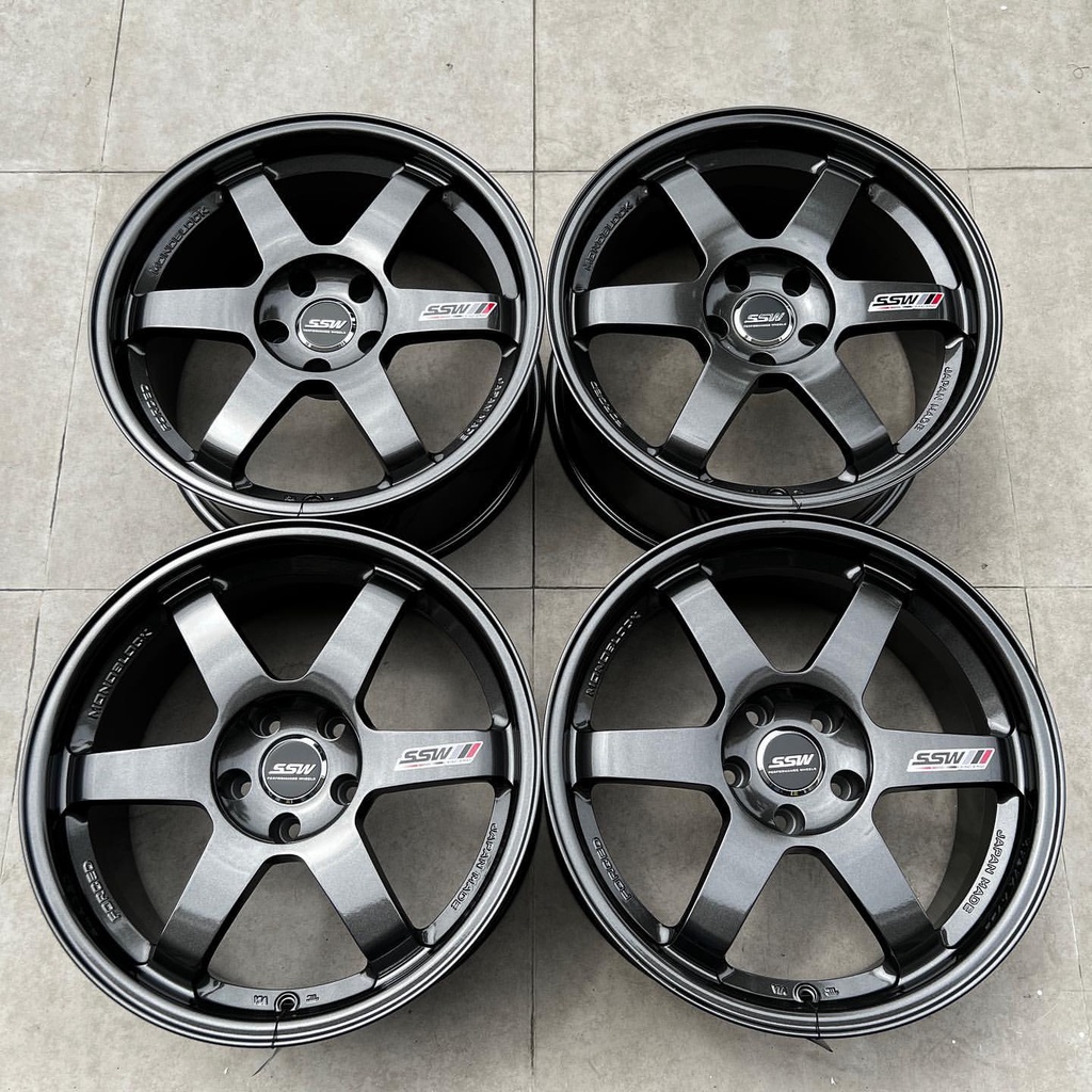 Jual velg racing mobil VOLKRAYS TE37 OG SSW RING 18x8.5 ET 22 pcd 5x114,3 innova | Shopee Indonesia