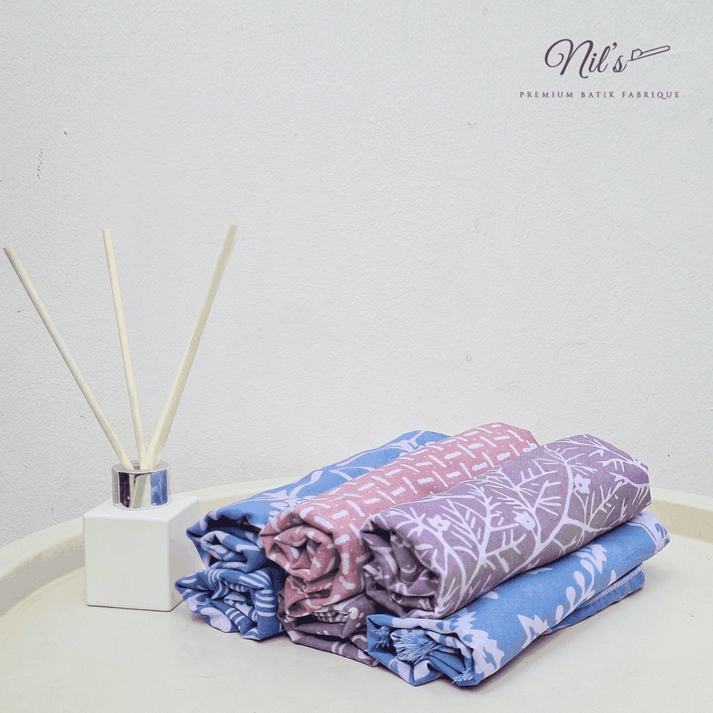 Jual Scarf Leher / Scarf Batik Premium Silky Semi Sutra Soft Color ...