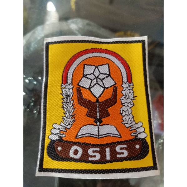 Jual bed/ bedge/ bet osis SMP | Shopee Indonesia
