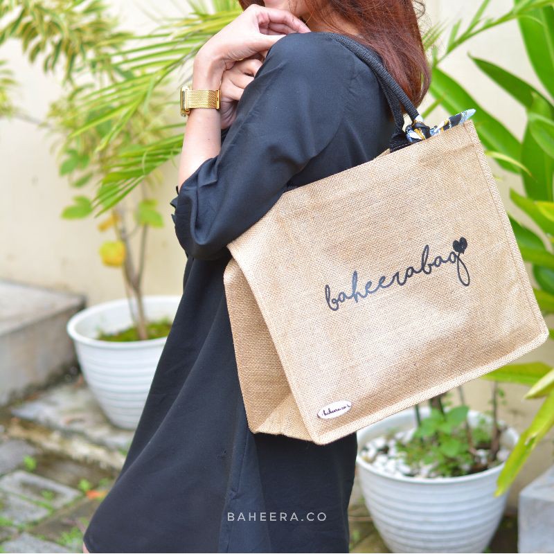 TAS GONI LAMINASI / LAMINATED JUTE BAG (Custom Nama + Free Twilly ...