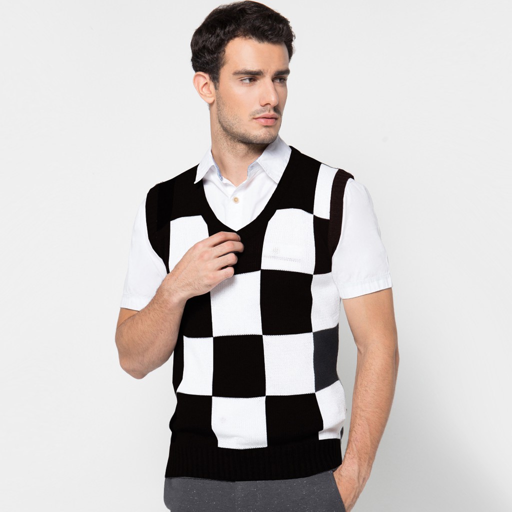 Jual Rompi Sweater Rajut Kotak Hitam Putih | Shopee Indonesia