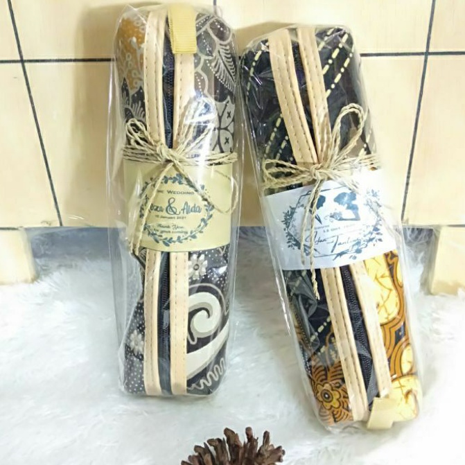 Jual SOUVENIR POUCH BOXY BATIK TEBAL FREE HIAS | Shopee Indonesia