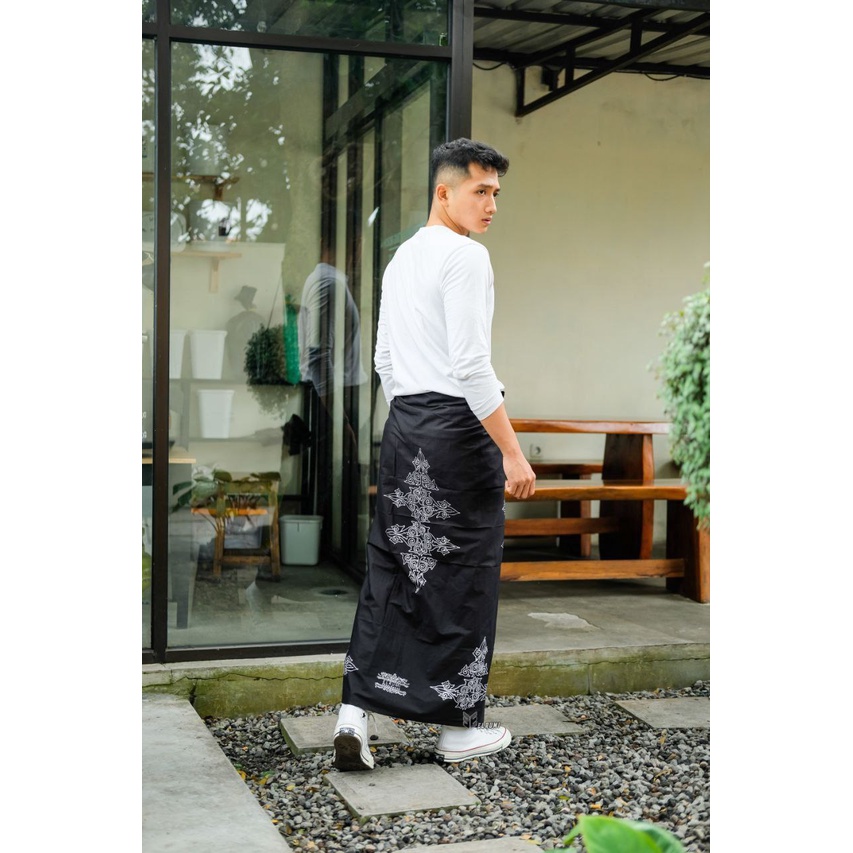 Jual SARUNG BATIK PEKALONGAN EL RUMI BATIK EXELUSIVE SARUNG Elrumi ...