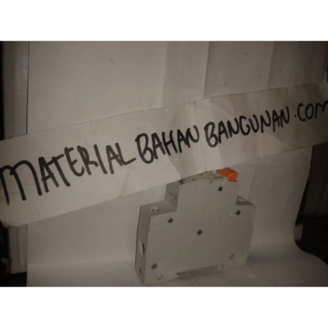 Harga mcb 16 ampere Terbaru Okt 2025 | BigGo Indonesia