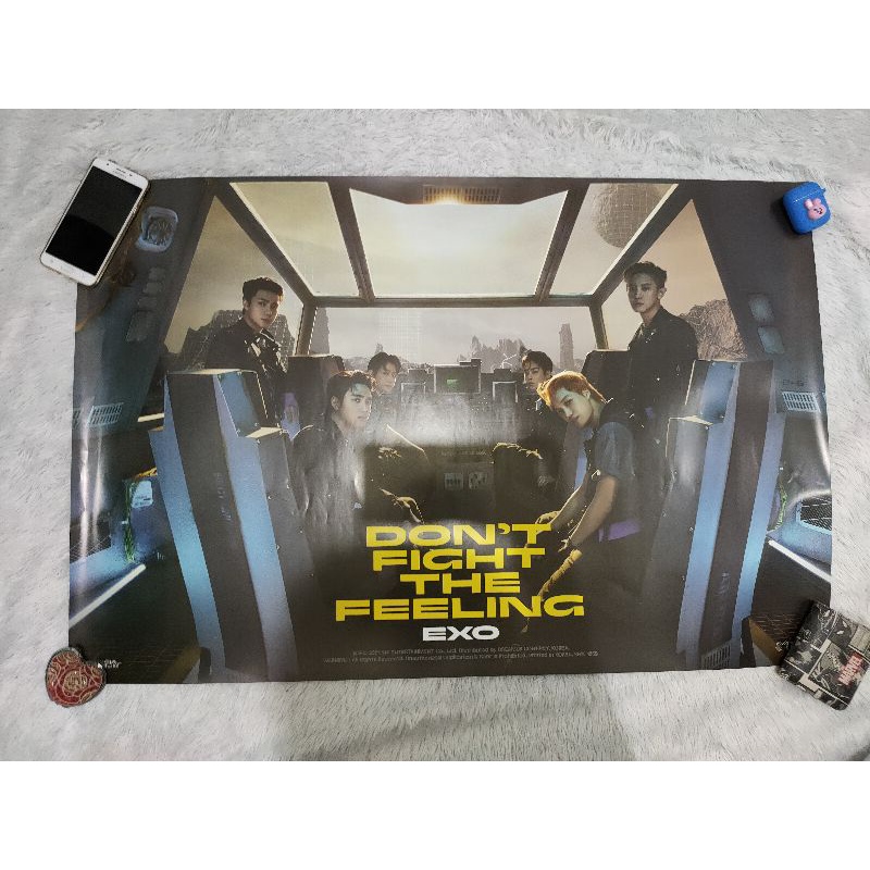 Jual POSTER EXO OFFICIAL + tube | Shopee Indonesia