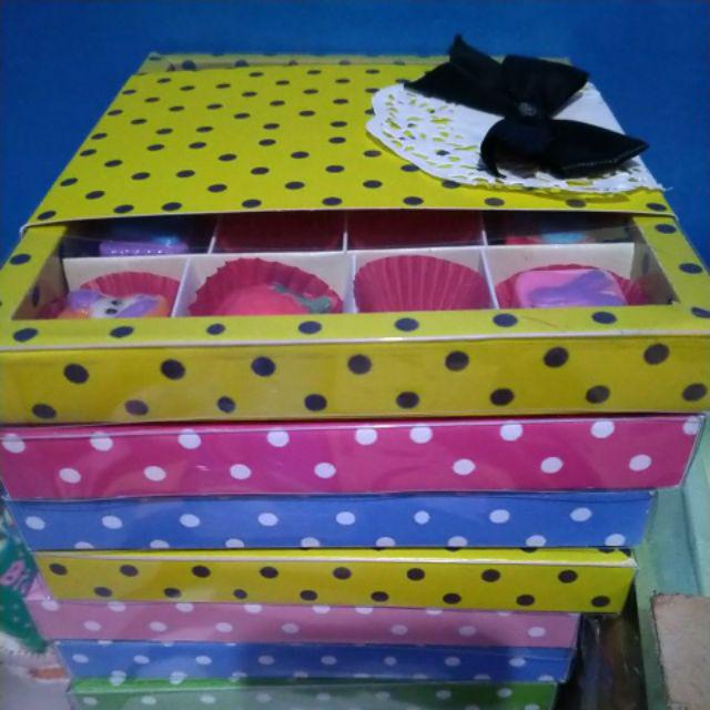 BOX COKLAT/KOTAK COKLAT sekat 20 | Shopee Indonesia