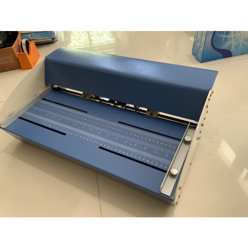 Jual Mesin Creasing Perforating dan Cutting Kertas Karton | Shopee ...
