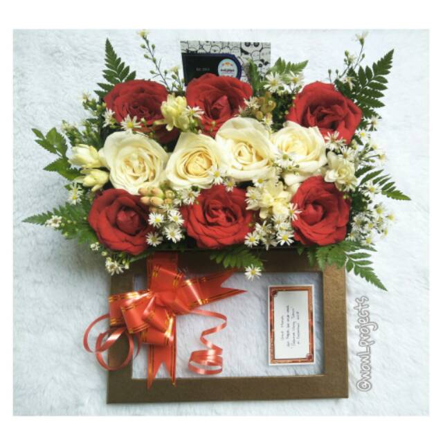 Jual Box Bunga Mawar Asli / Fresh Flower Box Murah / Box Bunga Mawar ...