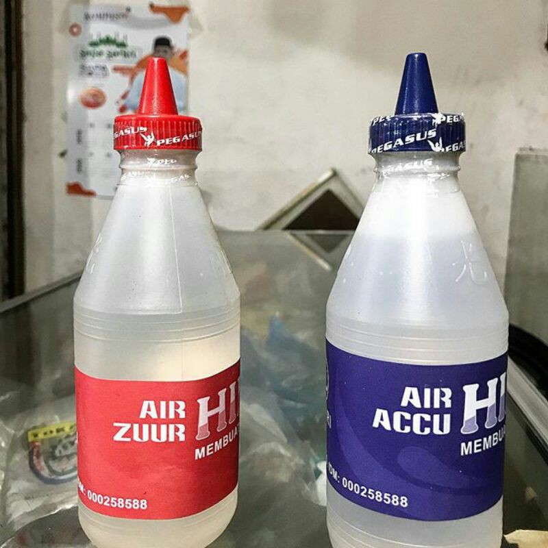 Jual Hikari Air Zuur Dan Air Accu 400ml - HANYA PULAU JAWA | Shopee ...